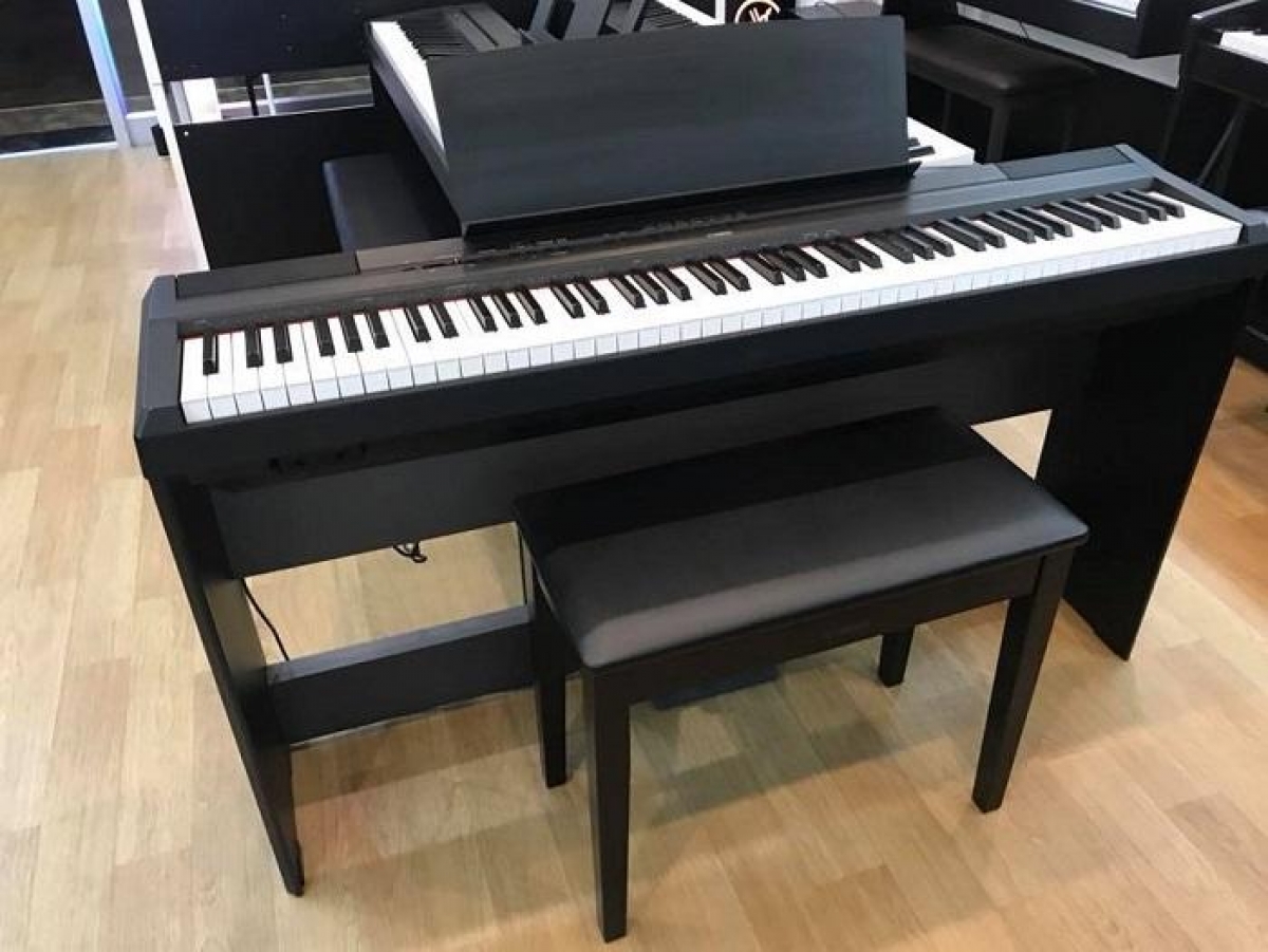 Đàn Piano Điện Yamaha Clavinova CLP-560